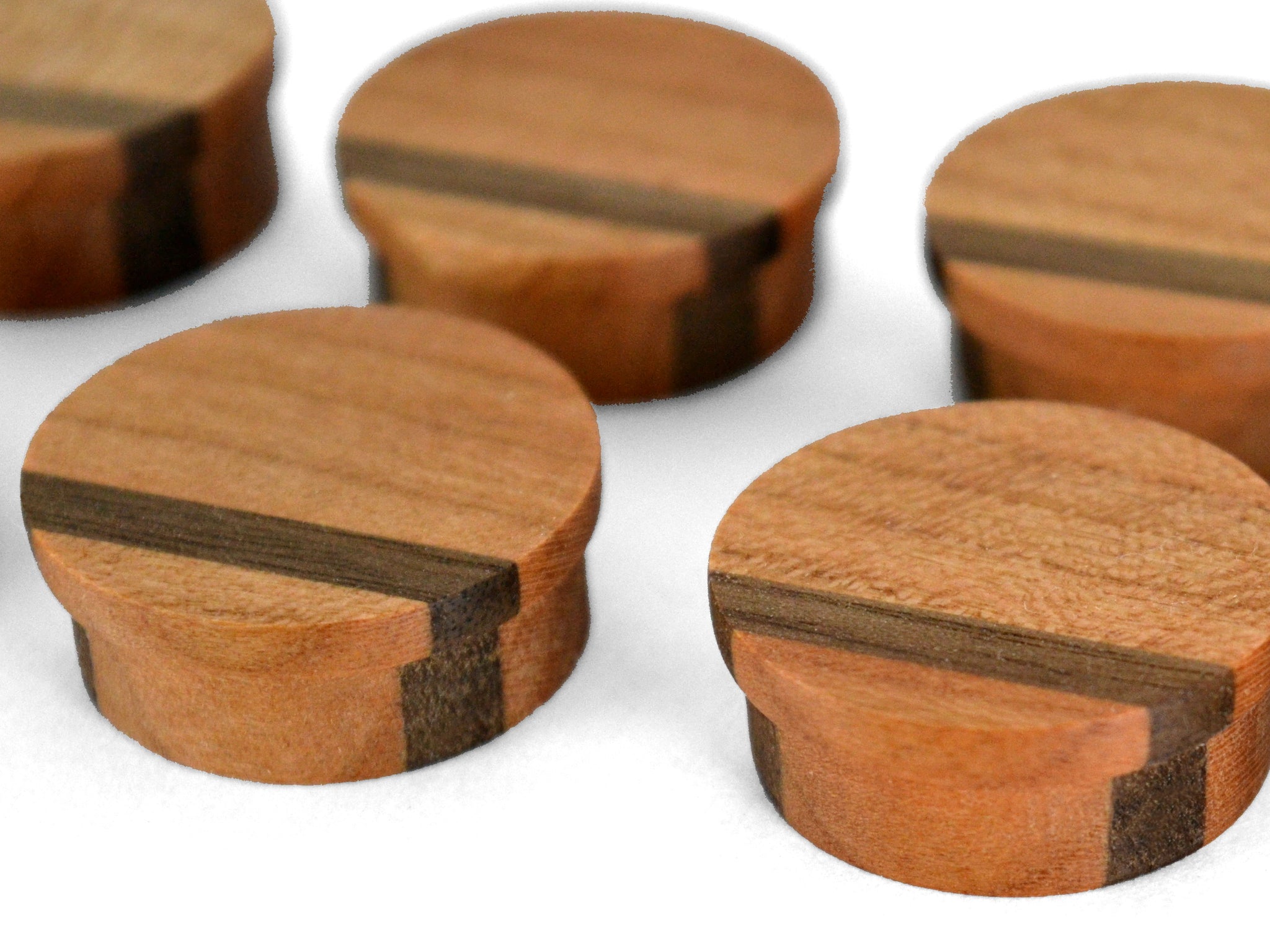 Round Wooden Magnets – Curioganic